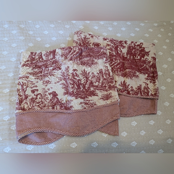 Waverly | Accents | Pair 2 Waverly Valance Colonial Country Life Red ...